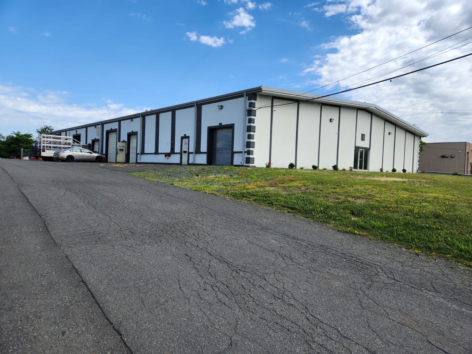 12 Industrial Dr, Keyport, NJ 07735 - Warehouse - Office - Yard Space ...