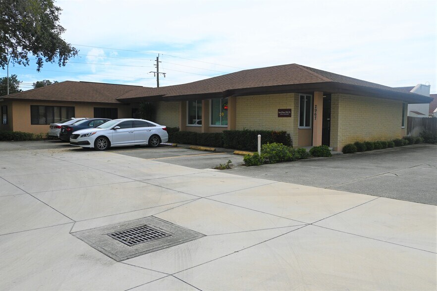 2967 Bee Ridge Rd, Sarasota, FL 34239 | LoopNet