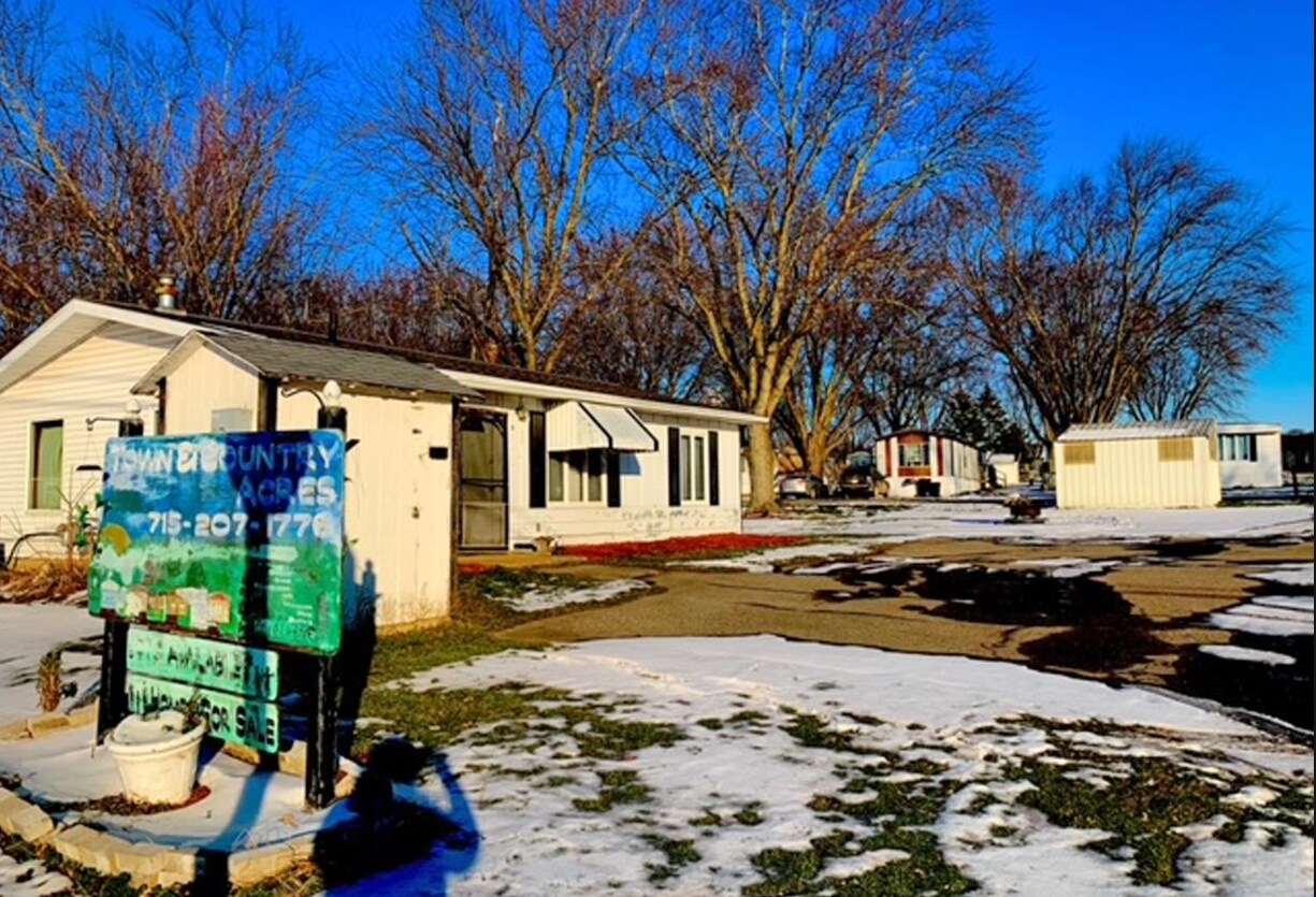402 N Beaver St, Loyal, WI 54446 | LoopNet