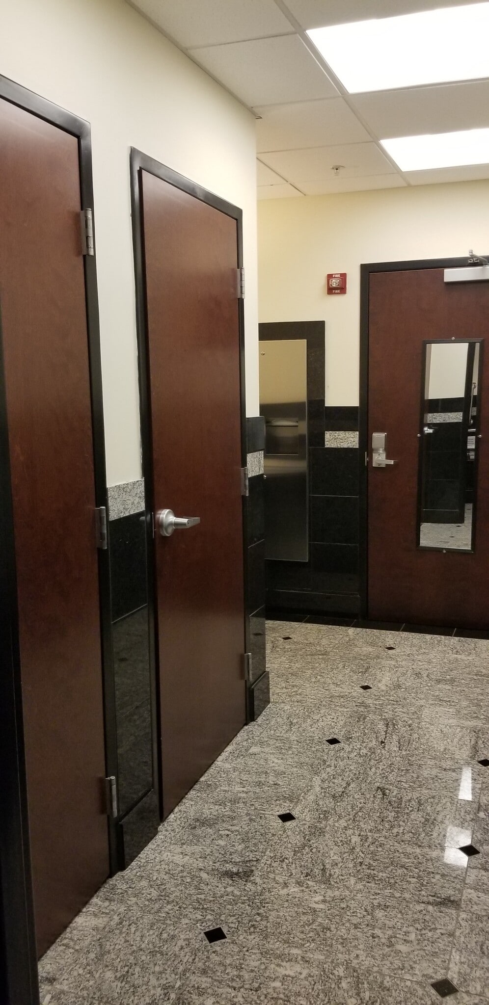 8050 Rowan Rd, Cranberry, PA 16066 - Rowan Corporate Towers | LoopNet