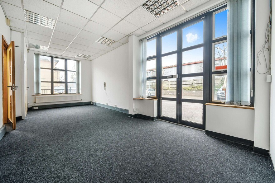 Mark Rd, Hemel Hempstead, HP2 7DW - Office for Lease | LoopNet