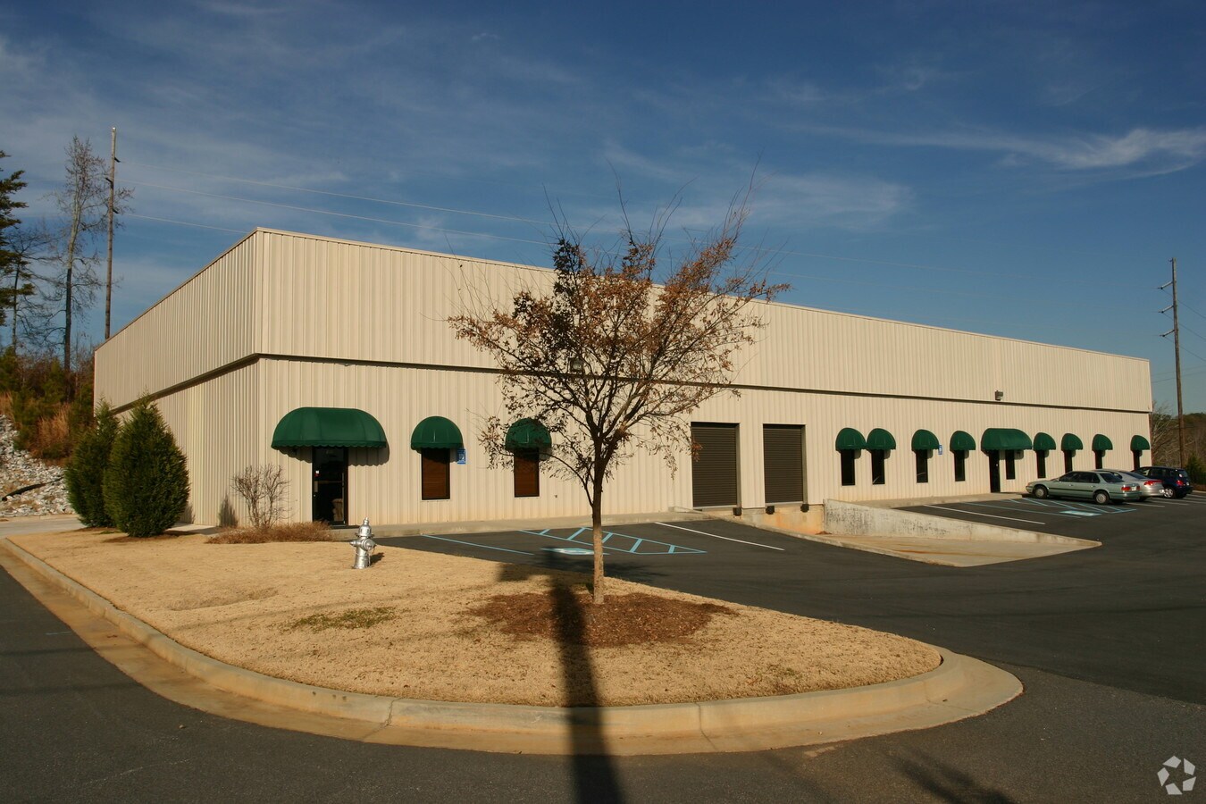 135 P. Rickman Industrial Dr, Canton, GA 30115 | LoopNet