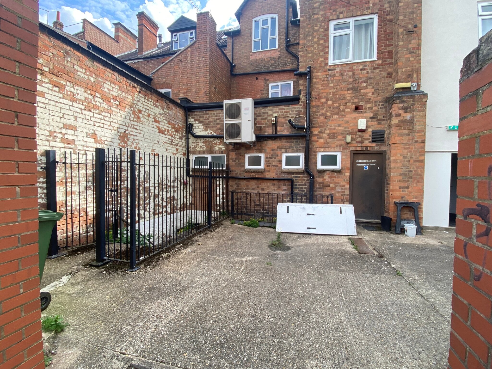 21-27 Regent St, Rugby, WAR CV21 2PE - Flex for Lease | LoopNet