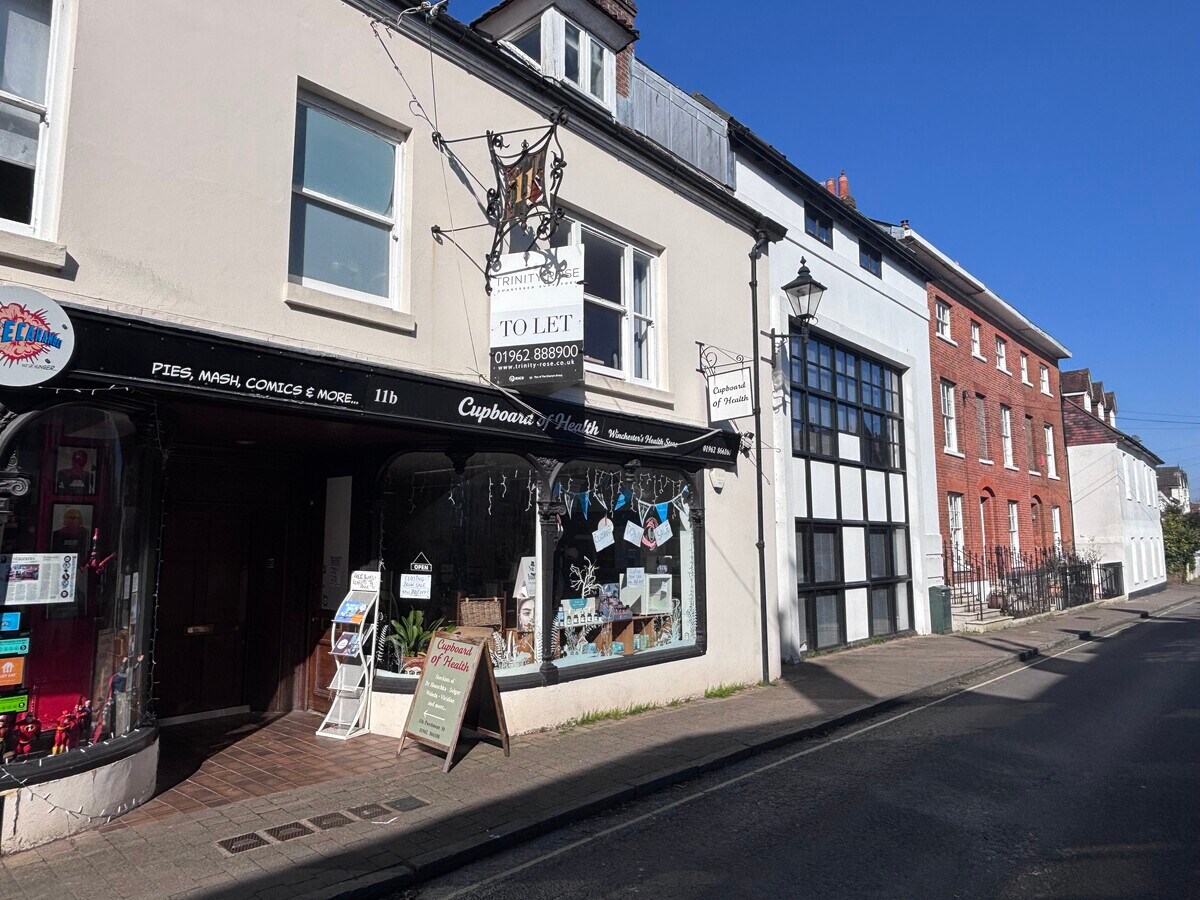 11 Parchment St, Winchester, SO23 8AT - Retail for Lease | LoopNet