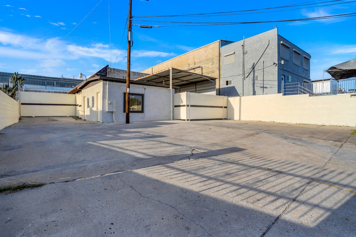 9258 Jamacha Rd, Spring Valley, CA 91977 - Industrial for Lease | LoopNet