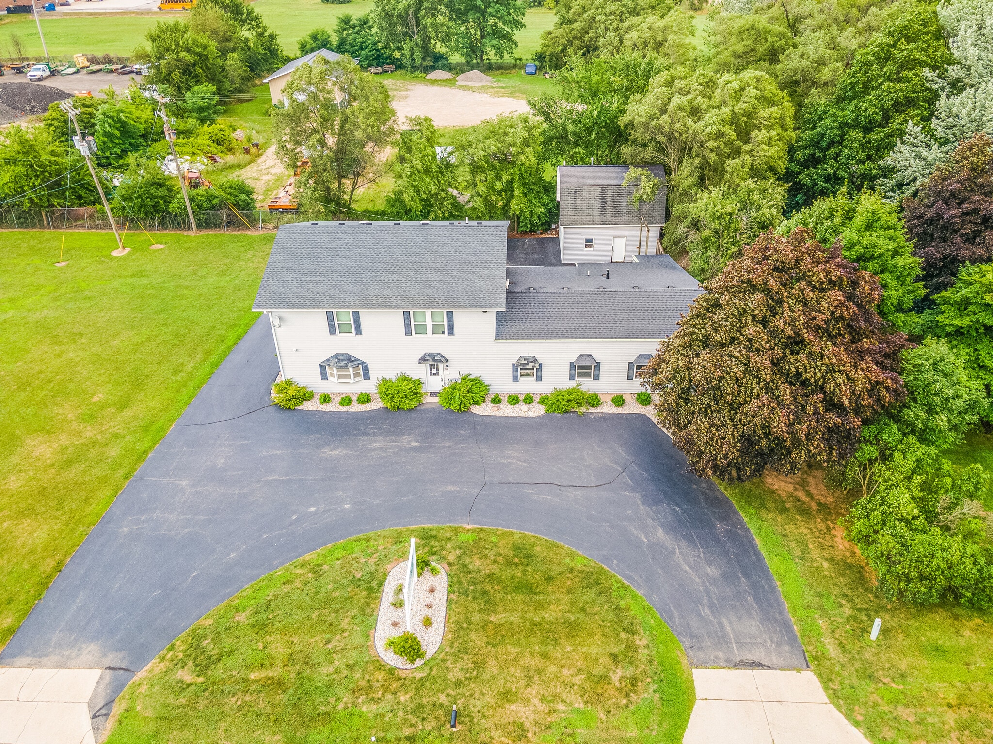 503 E Russell Rd, Tecumseh, MI 49286 - Specialty for Sale | LoopNet