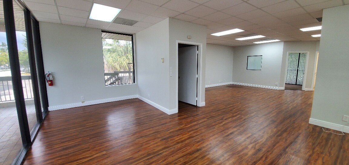 1860 N Pine Island Rd, Plantation, FL 33322 - Pine Island Professional ...