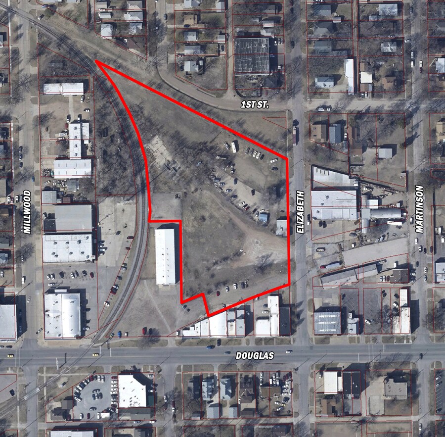 135 N Elizabeth, Wichita, KS 67203 | LoopNet