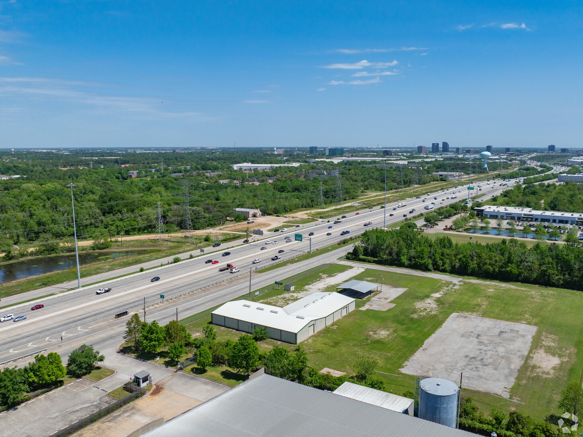 2225 N Sam Houston Pkwy W, Houston, TX 77038 - Industrial for Lease | LoopNet