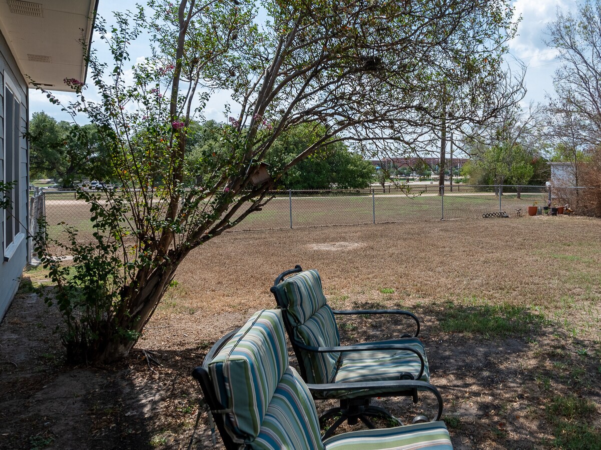 2552 E Villa Maria Rd, Bryan, TX 77802 - Land for Sale | LoopNet