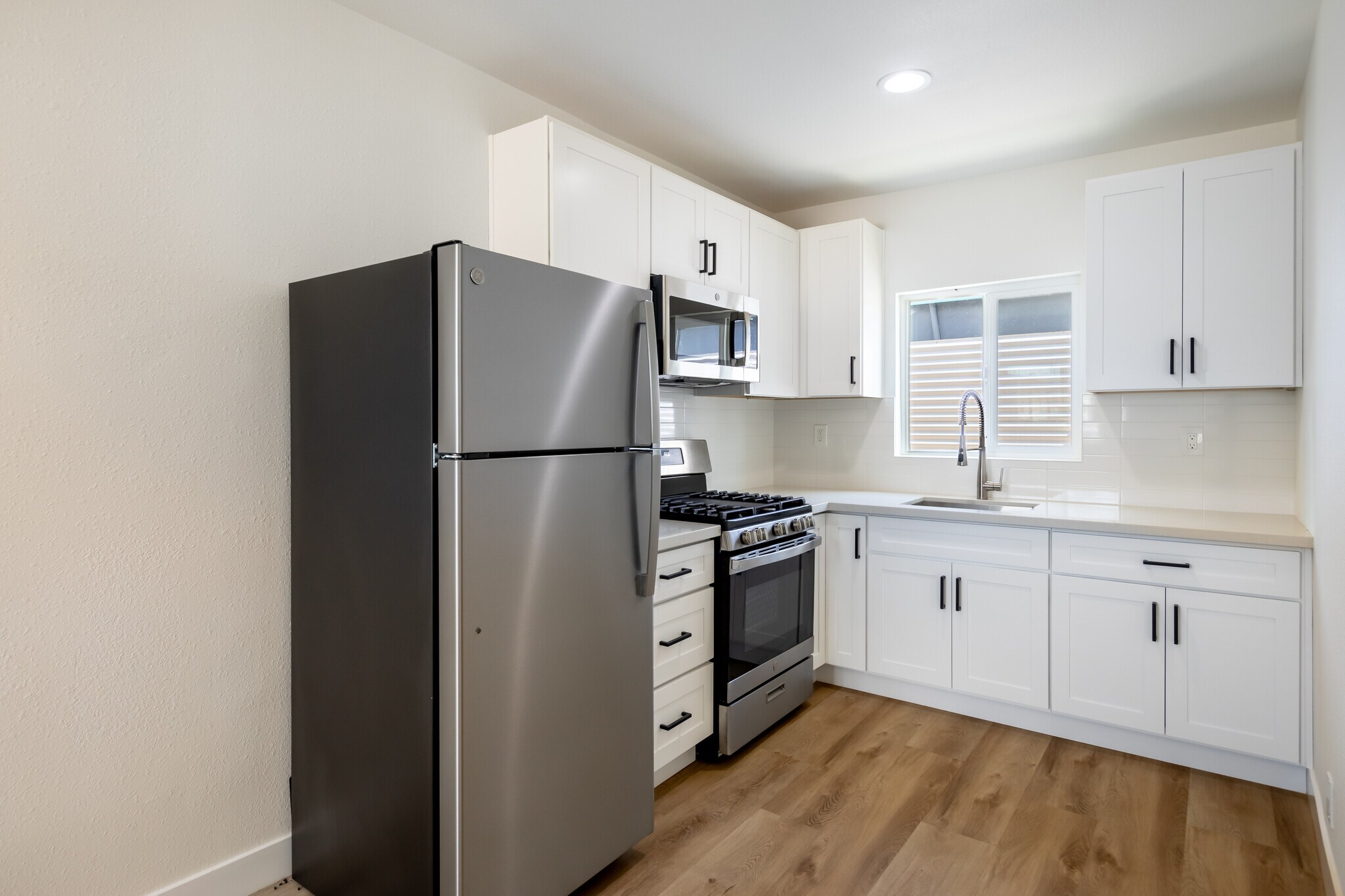 6563 Oasis Ave, Twentynine Palms, CA 92277 - Multifamily for Sale | LoopNet