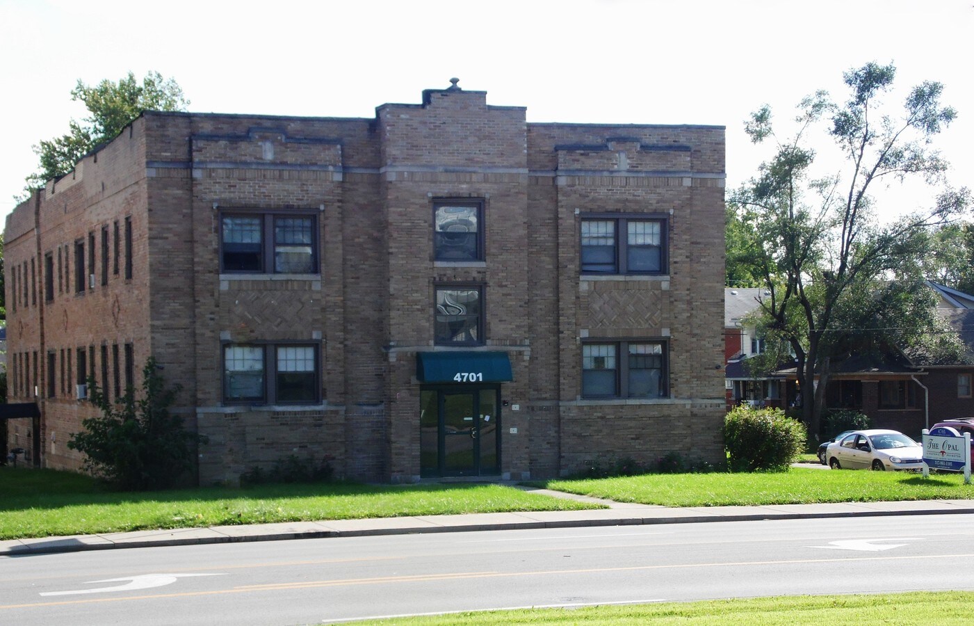 4701 E Washington St, Indianapolis, IN 46201 | LoopNet