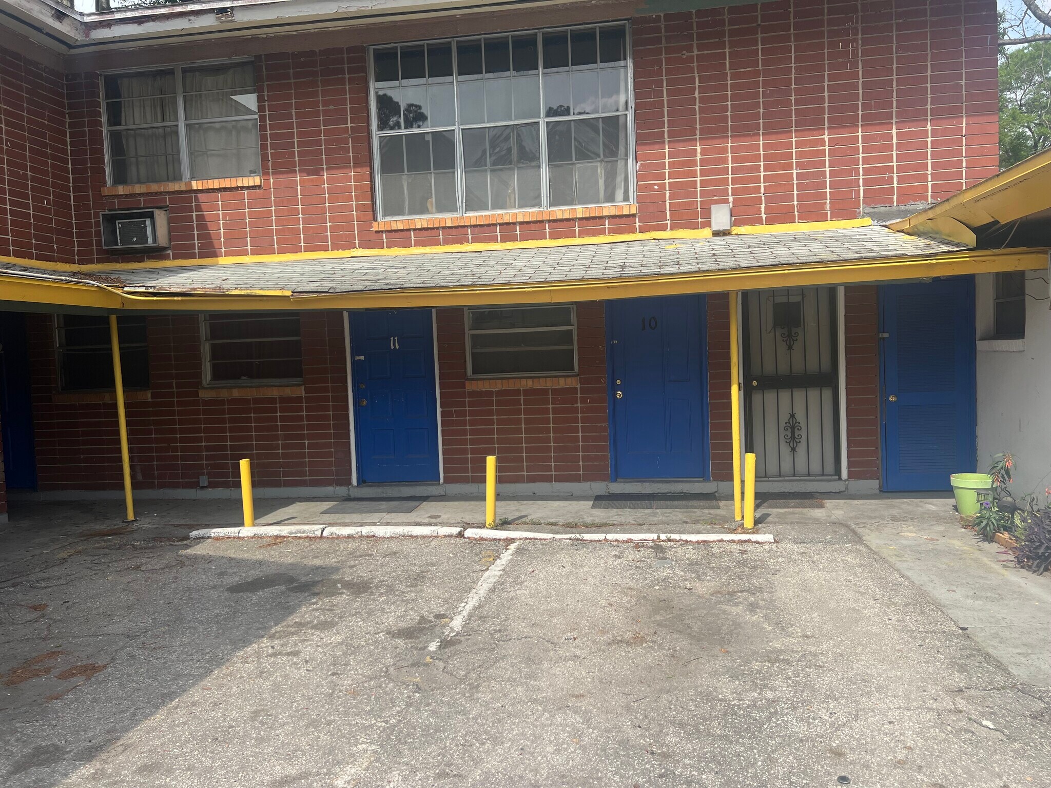 5913 Moncrief Rd W, Jacksonville, FL 32219 - Etta's Motel | LoopNet