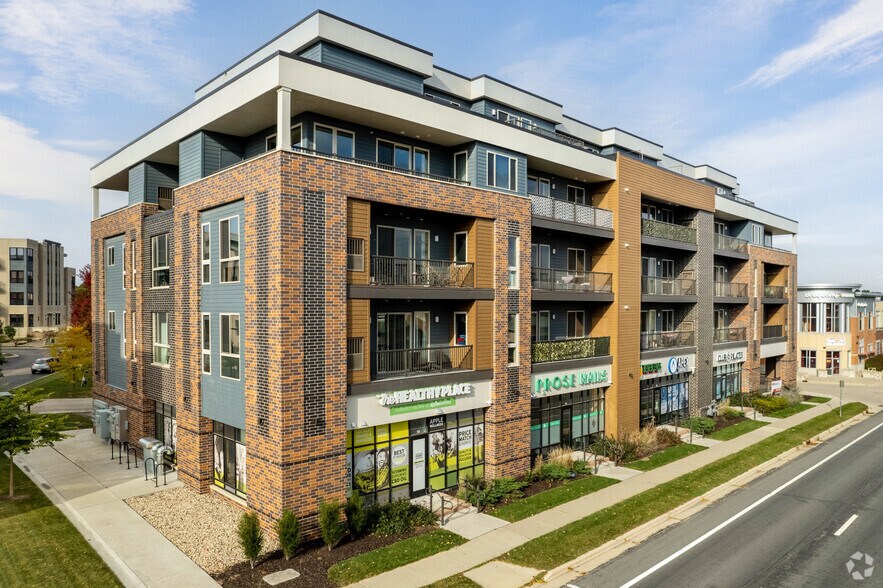 530-610 Junction Rd, Madison, WI 53719 - City Center West | LoopNet