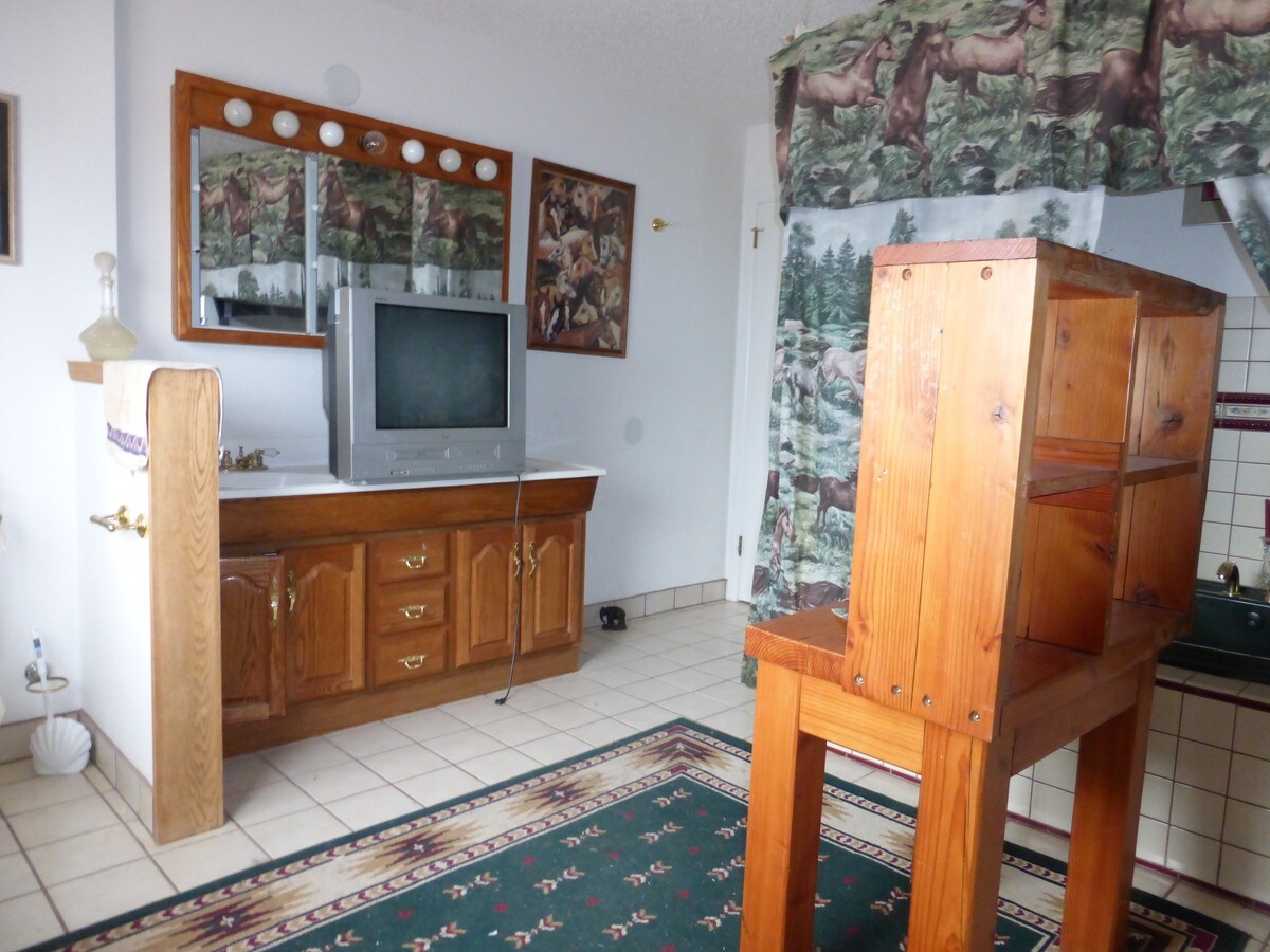 18550 Midway Ranch Rd, Fountain, CO 80817 | LoopNet