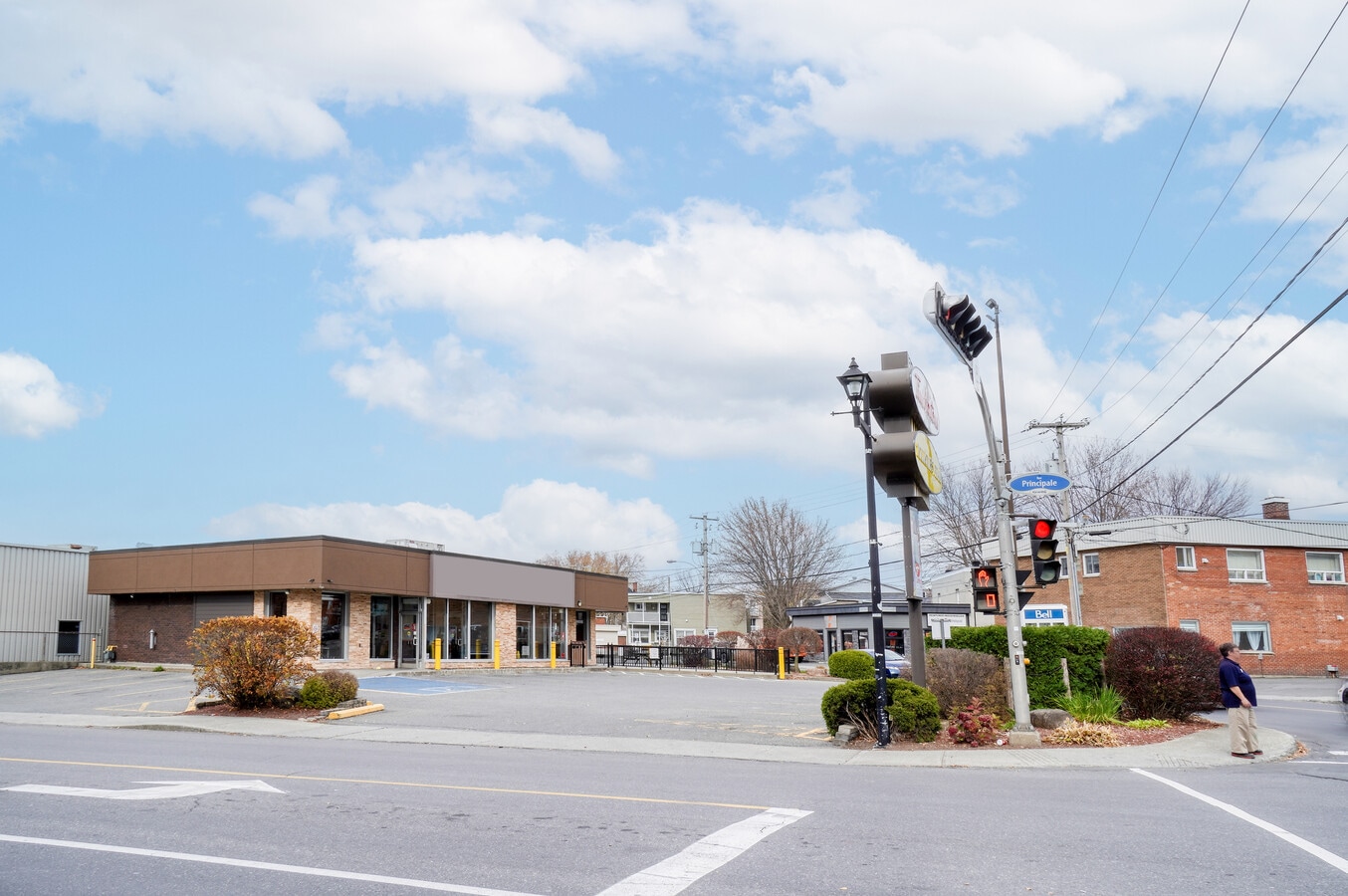 405 St Principale, Granby, QC J2G 2W9 | LoopNet