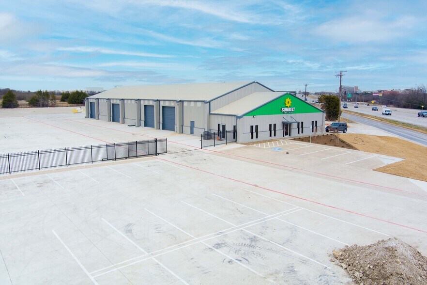 1313 N Interstate Highway 35 E, Waxahachie, TX 75165 | LoopNet