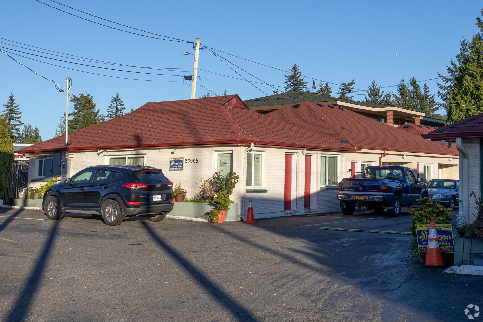 23905 Highway 99, Edmonds, WA 98026 - St Francis Motel | LoopNet