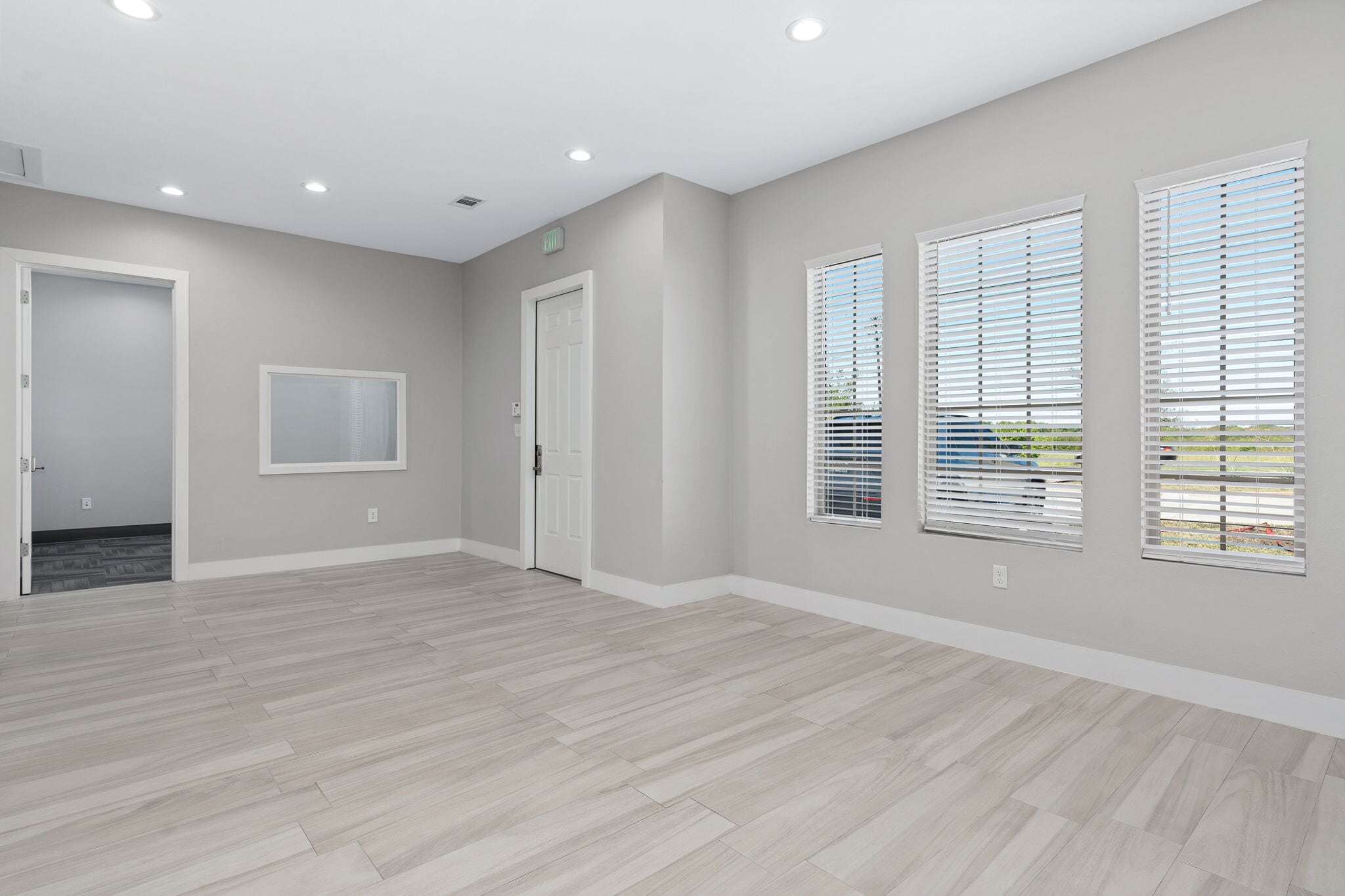 8212 Liberty Grove Rd, Rowlett, TX 75089 - Liberty Grove Office Complex ...