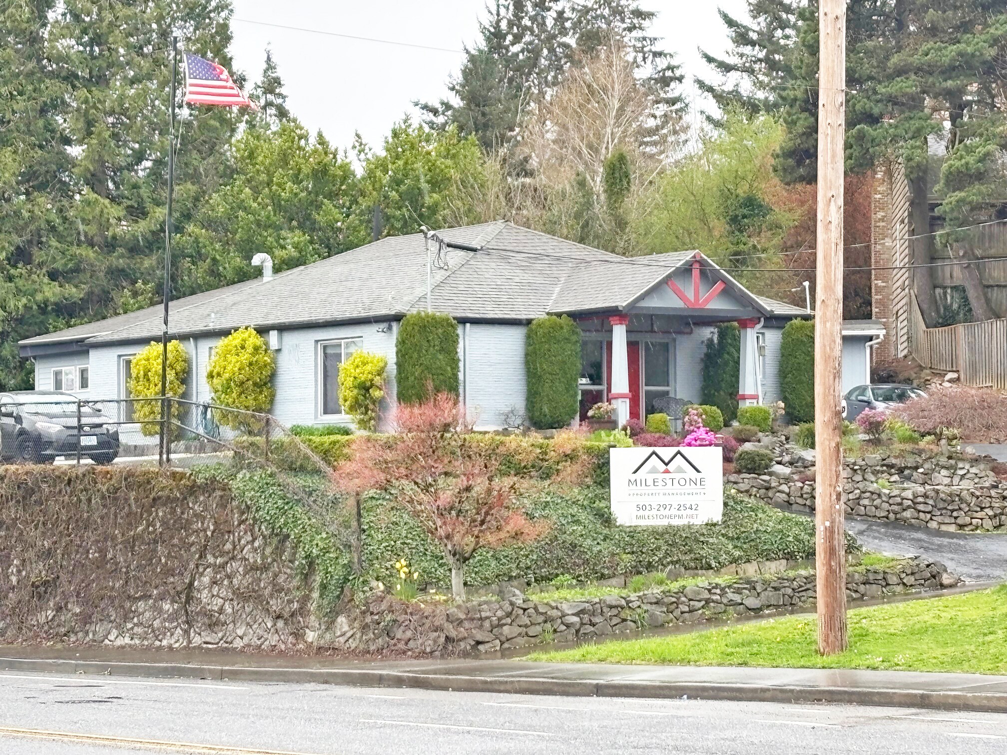 6823 SW Canyon Rd, Portland, OR 97225 - Office for Sale | LoopNet