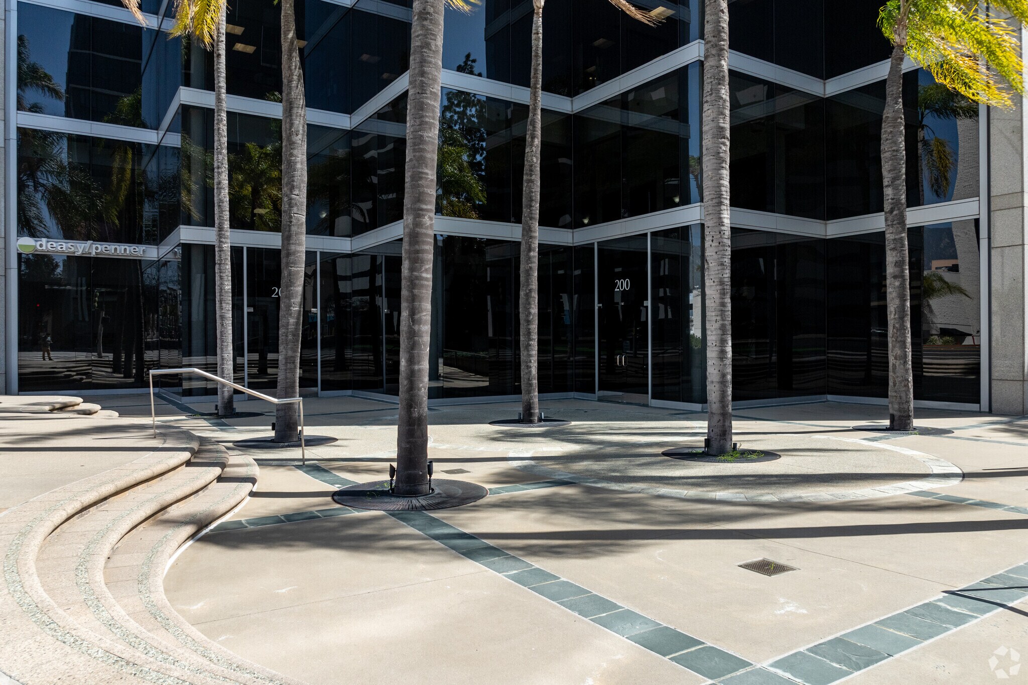 200 S Los Robles Ave, Pasadena, CA 91101 - Office for Lease | LoopNet