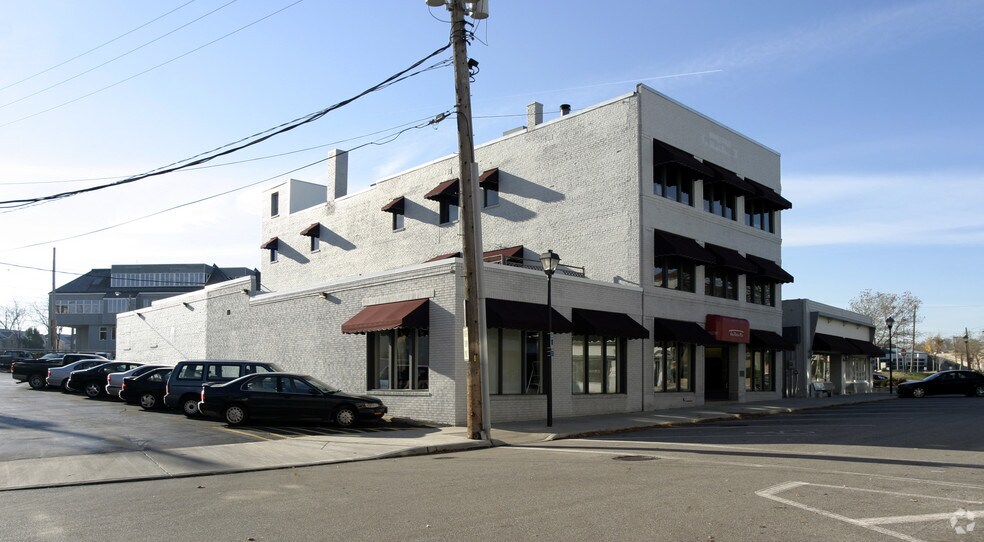 19103 Old Detroit Rd, Cleveland, OH 44116 | LoopNet