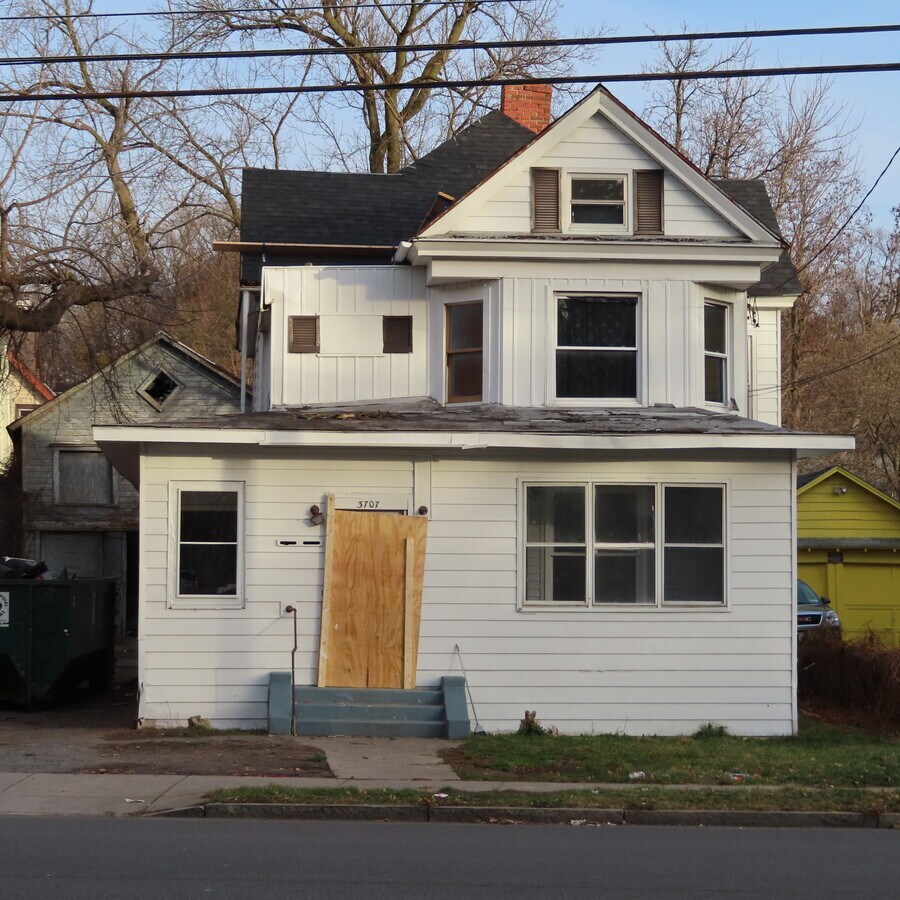 3707 S Salina St, Syracuse, NY 13205 | LoopNet