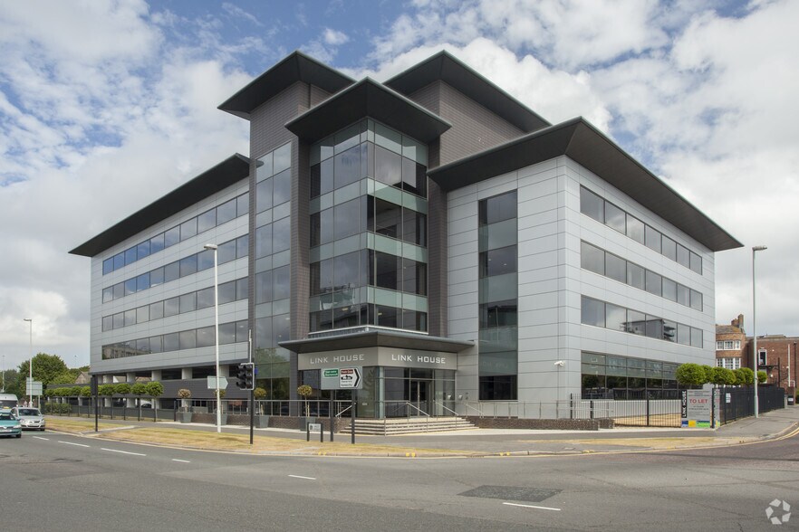 25 West St, Poole, BH15 1LD - Link House | LoopNet