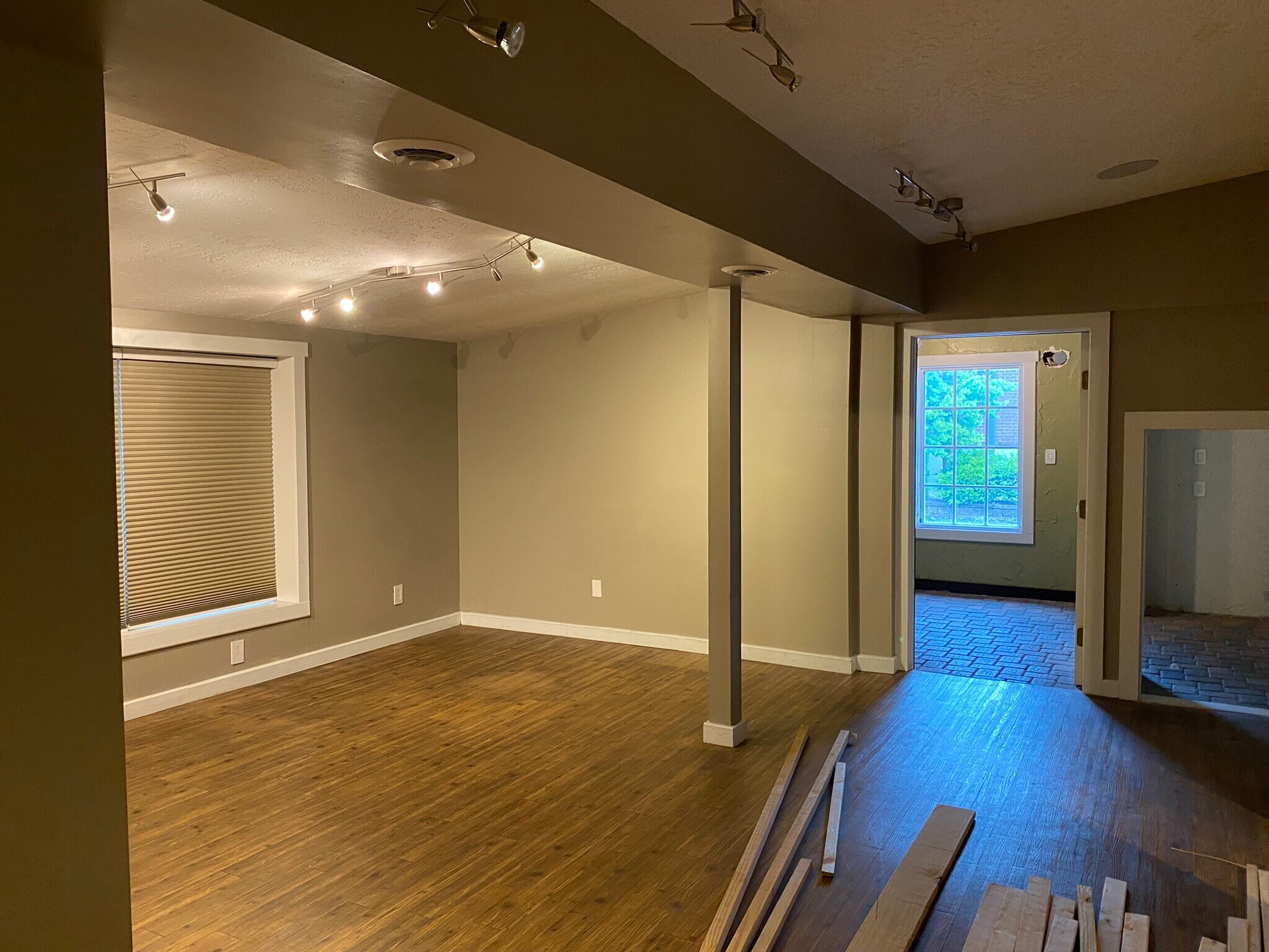 1730 E Republic Rd, Springfield, MO 65804 - Southgate Shopping Center ...