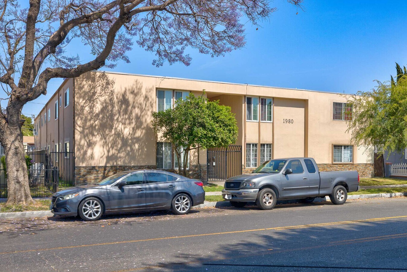 1980 Harbor Ave, Long Beach, CA 90810 | LoopNet