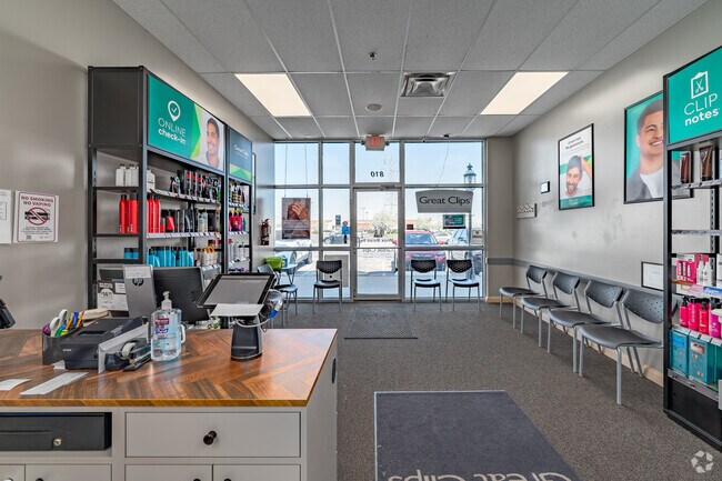 Commercial Real Estate Auctions | LoopNet