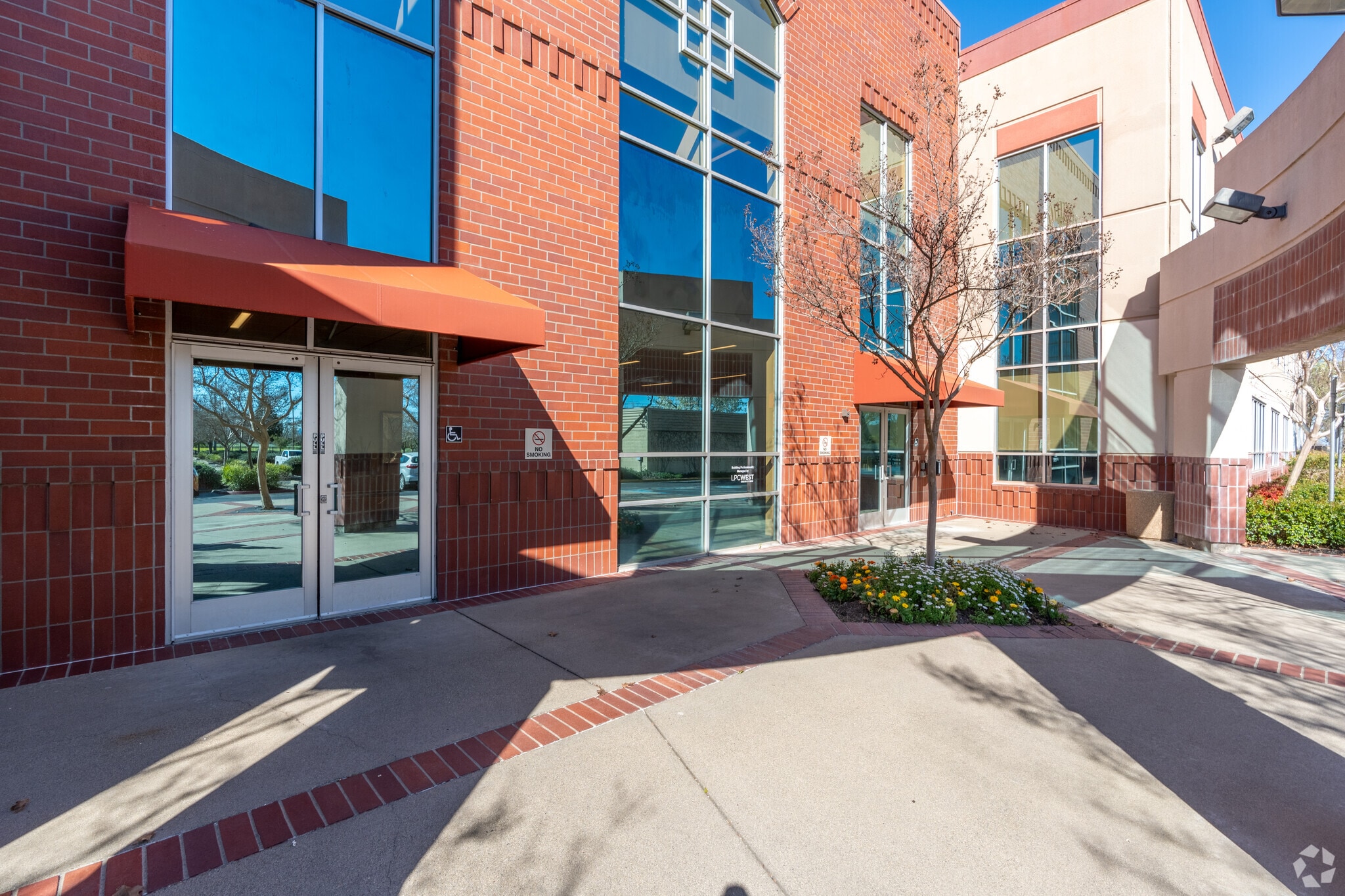 2450 Del Paso Rd, Sacramento, CA 95834 - Bldg 1 | LoopNet