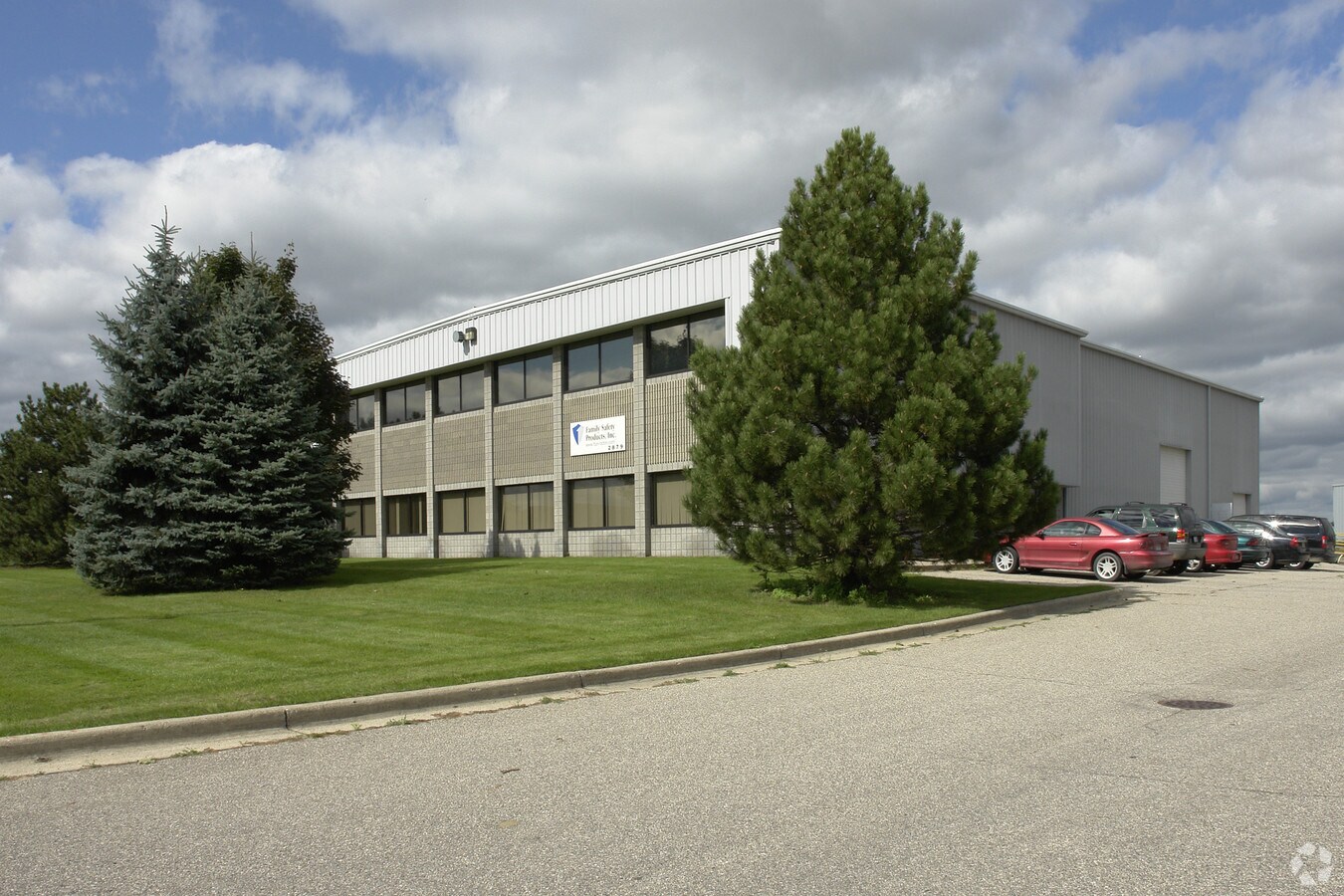 2879 Remico St SW, Grandville, MI 49418 | LoopNet