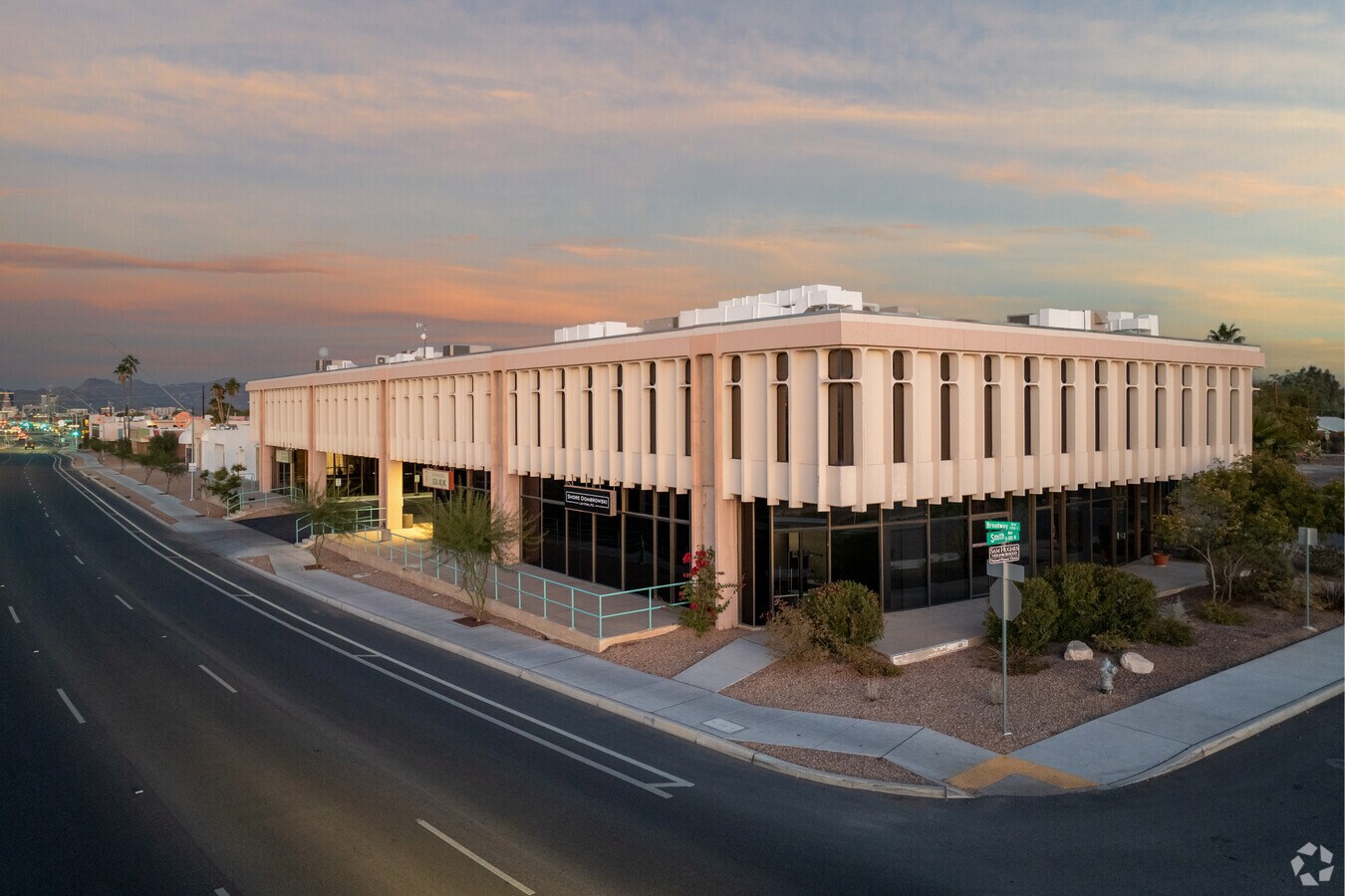 2343 E Broadway Blvd, Tucson, AZ 85719 | LoopNet