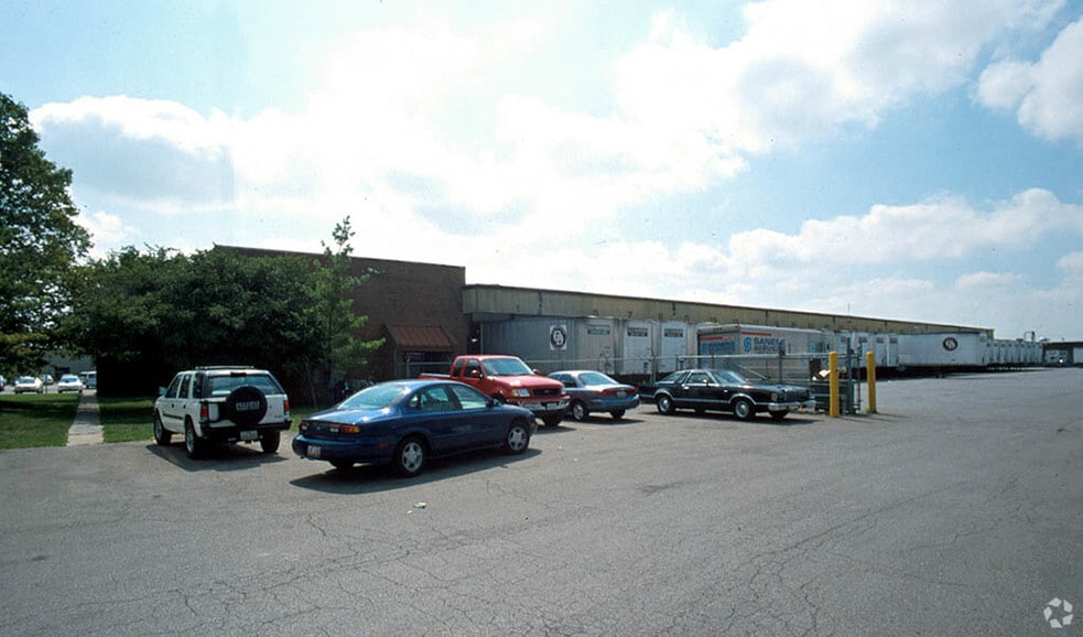 1700 Georgesville Rd, Columbus, OH 43228 - 65 Dock Doors on 8.1 Acres ...