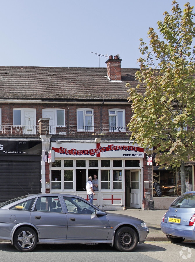 68 Victoria Rd, Ruislip, HA4 0AH | LoopNet