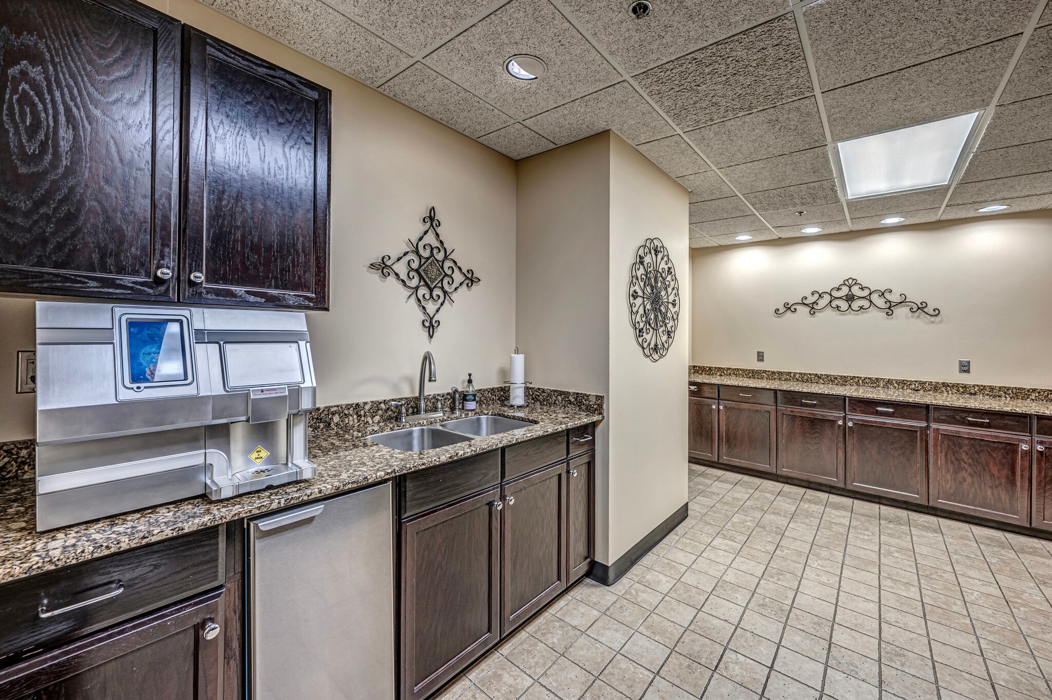 3800 N May Ave, Oklahoma City, OK 73112 - Baptist Building | LoopNet