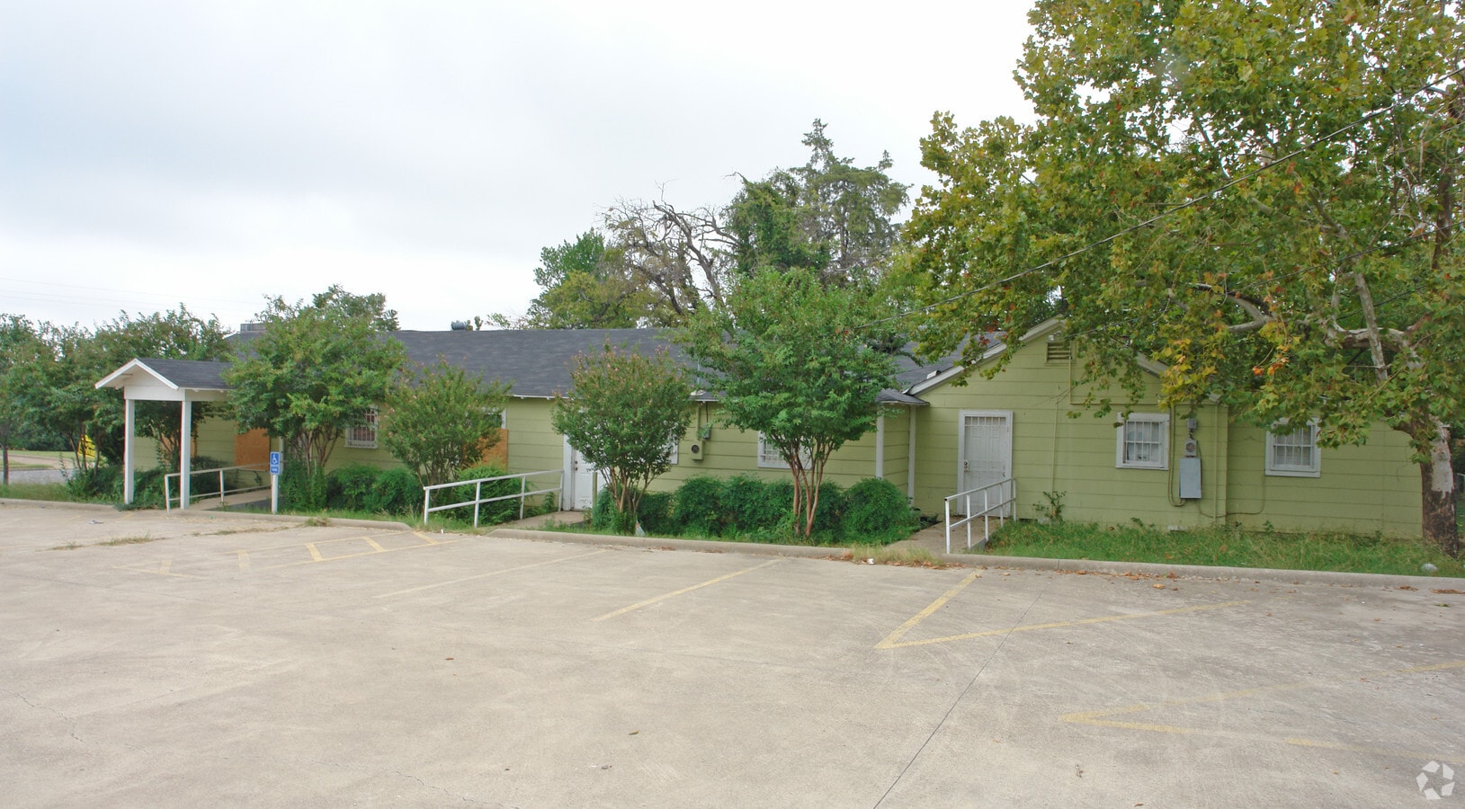 3608 E Rosedale St, Fort Worth, TX 76105 | LoopNet
