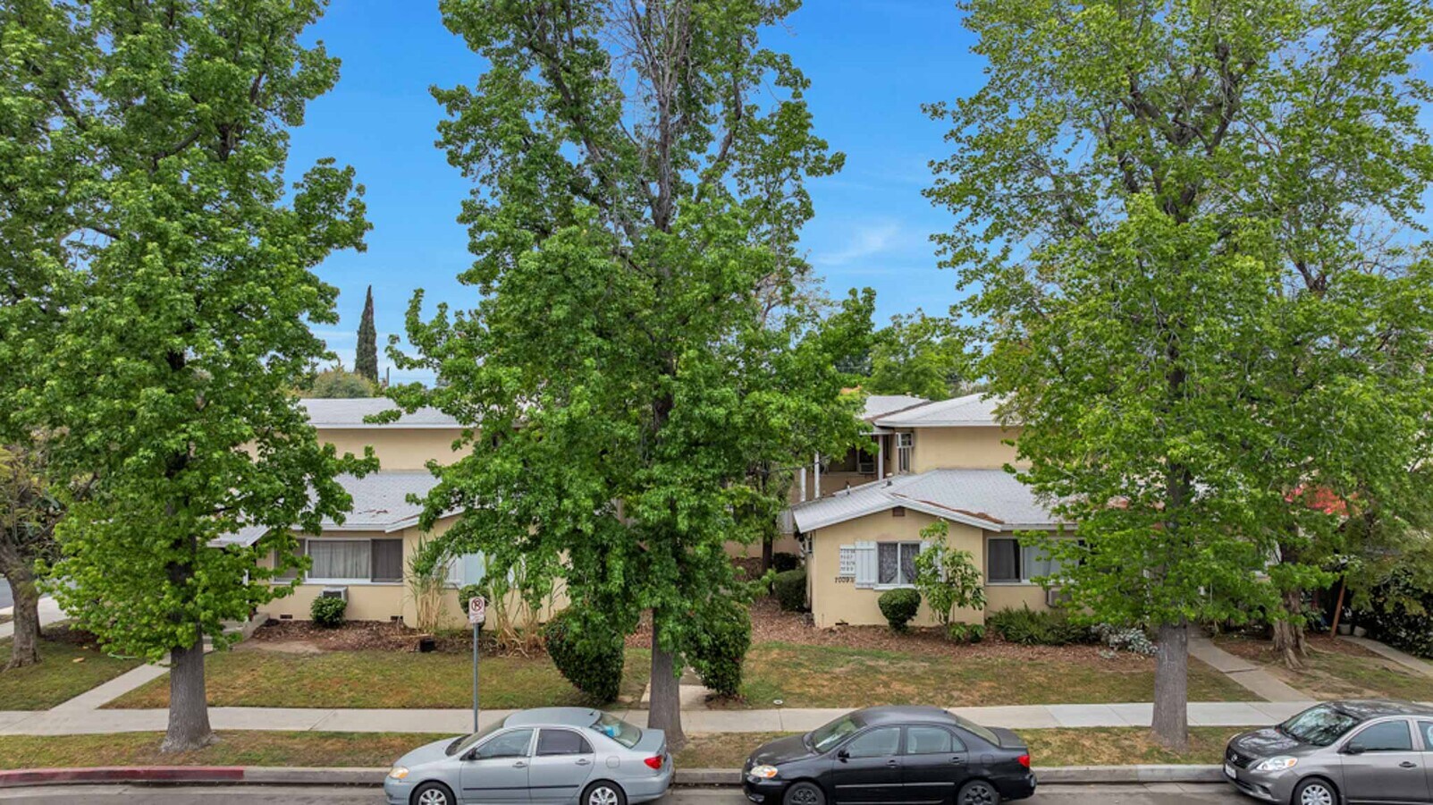 7001 Hazeltine Ave, Van Nuys, CA 91405 | LoopNet