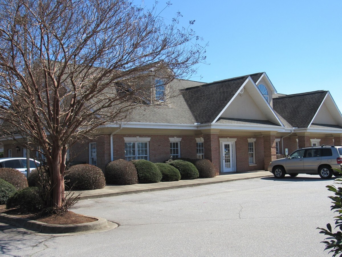 535 W Butler Rd, Greenville, SC 29607 | LoopNet