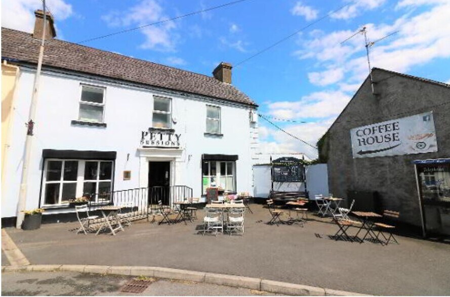 8 Railway St, Newry, BT35 6SN | LoopNet