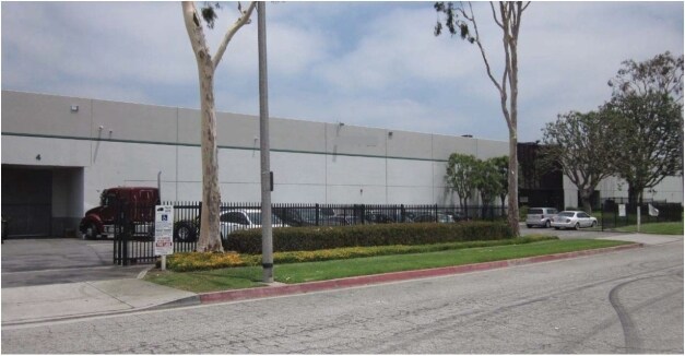 255 W Manville St, Compton, CA 90220 - Bldg 6 | LoopNet