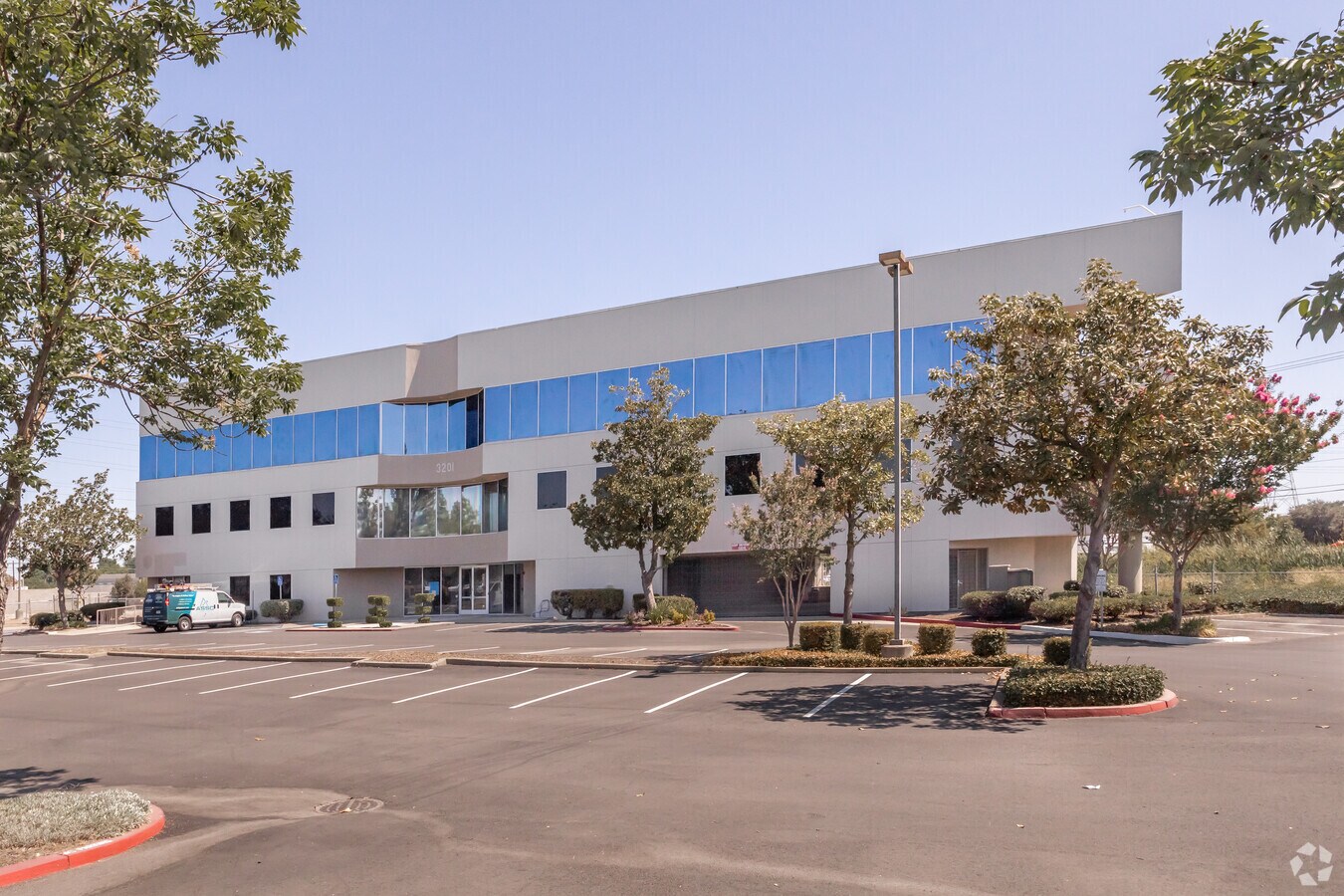 3201 Florin Perkins Rd, Sacramento, CA 95826 | LoopNet