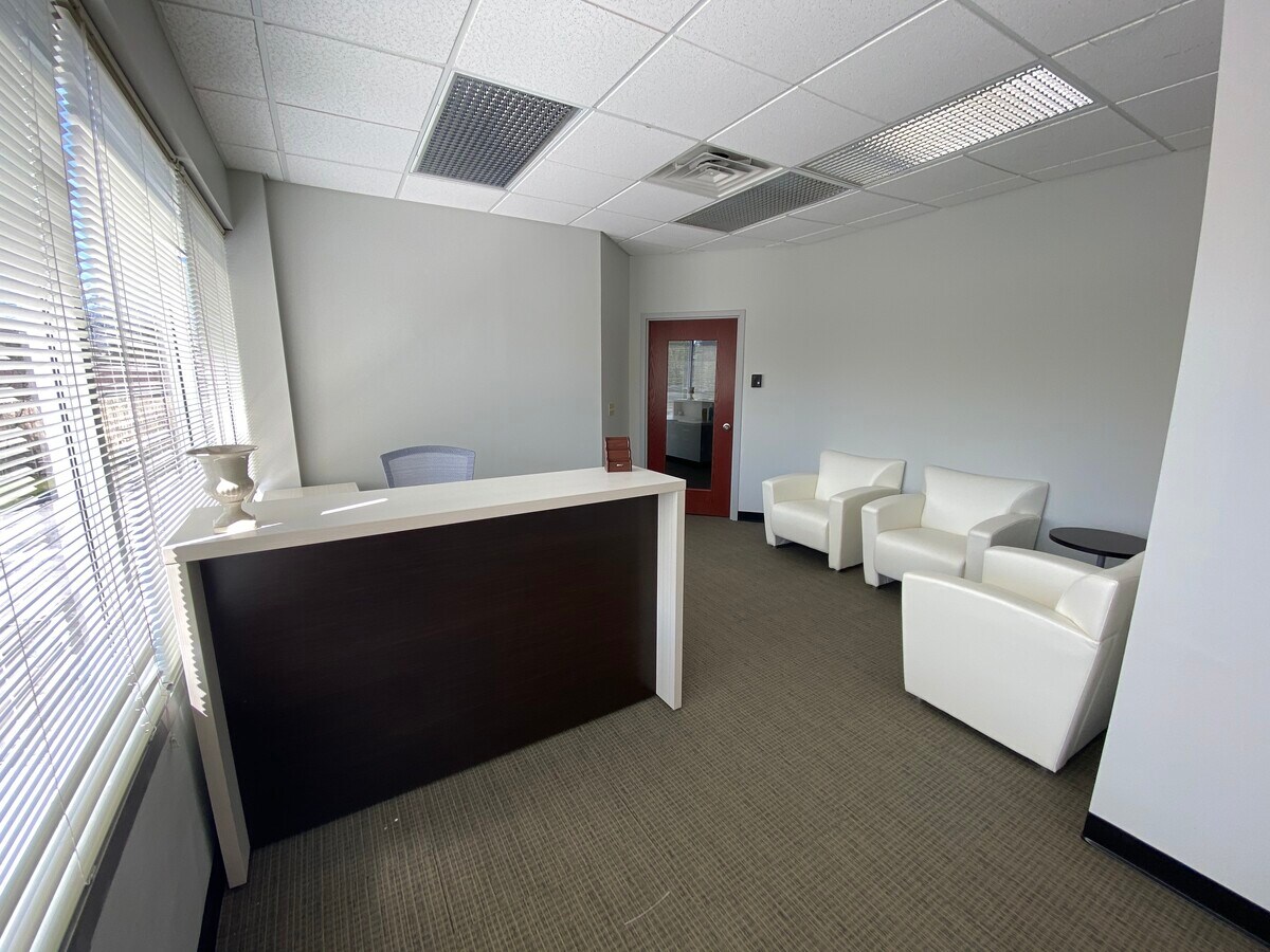 22 IBM Rd, Poughkeepsie, NY 12601 | LoopNet