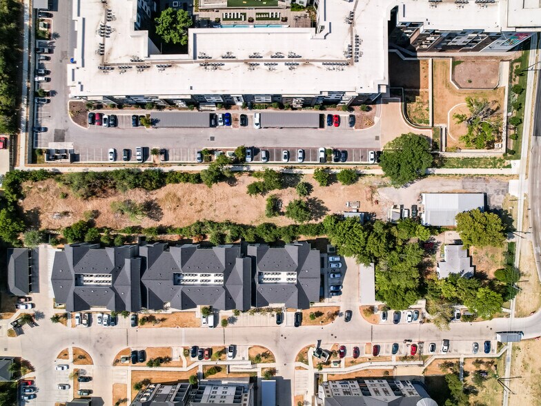 2501 Montopolis Dr, Austin, TX 78741 - 2501 Montopolis Dr Warehouse/CS LOT | LoopNet