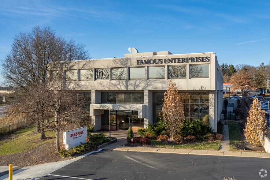 2620 Ridgewood Rd, Akron, OH 44313 | LoopNet