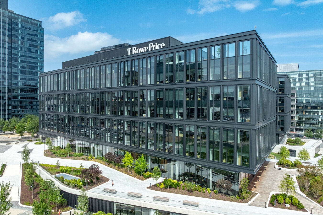 1307 Point St, Baltimore, MD 21231 - T. Rowe Price's Global Headquarters | LoopNet