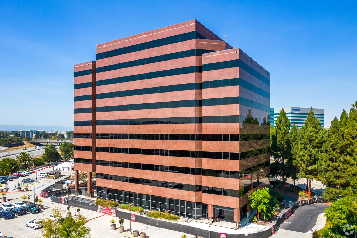 3945 Freedom Cir, Santa Clara, CA 95054 - Santa Clara Towers I | LoopNet