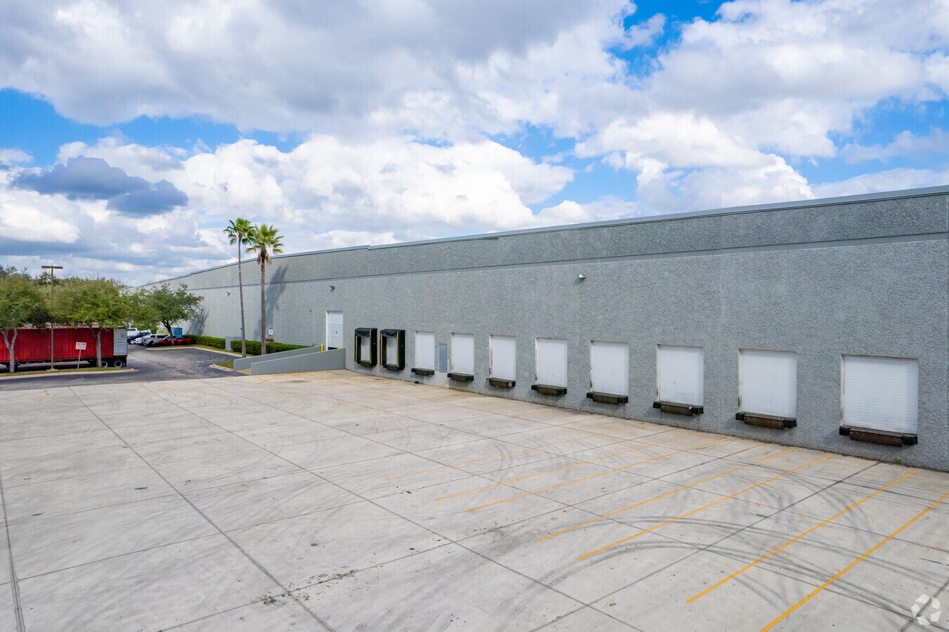 1001 Tradeport Dr, Orlando, FL 32824 | LoopNet