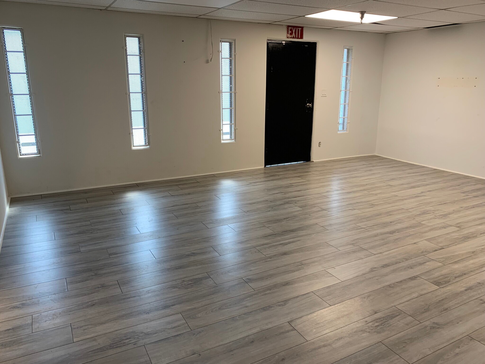 150 W Slauson Ave, Los Angeles, CA 90003 - Slauson Industrial Park ...